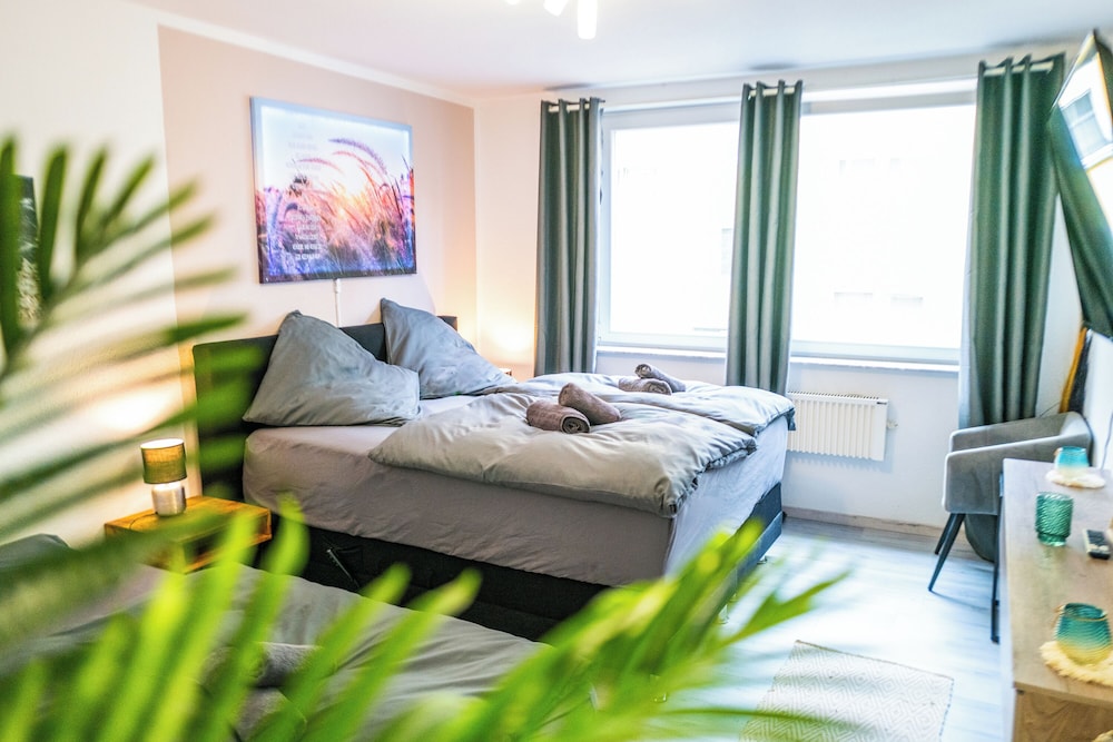 #611 Lux-studio Messe Essen / Netflix & Prime - Bottrop
