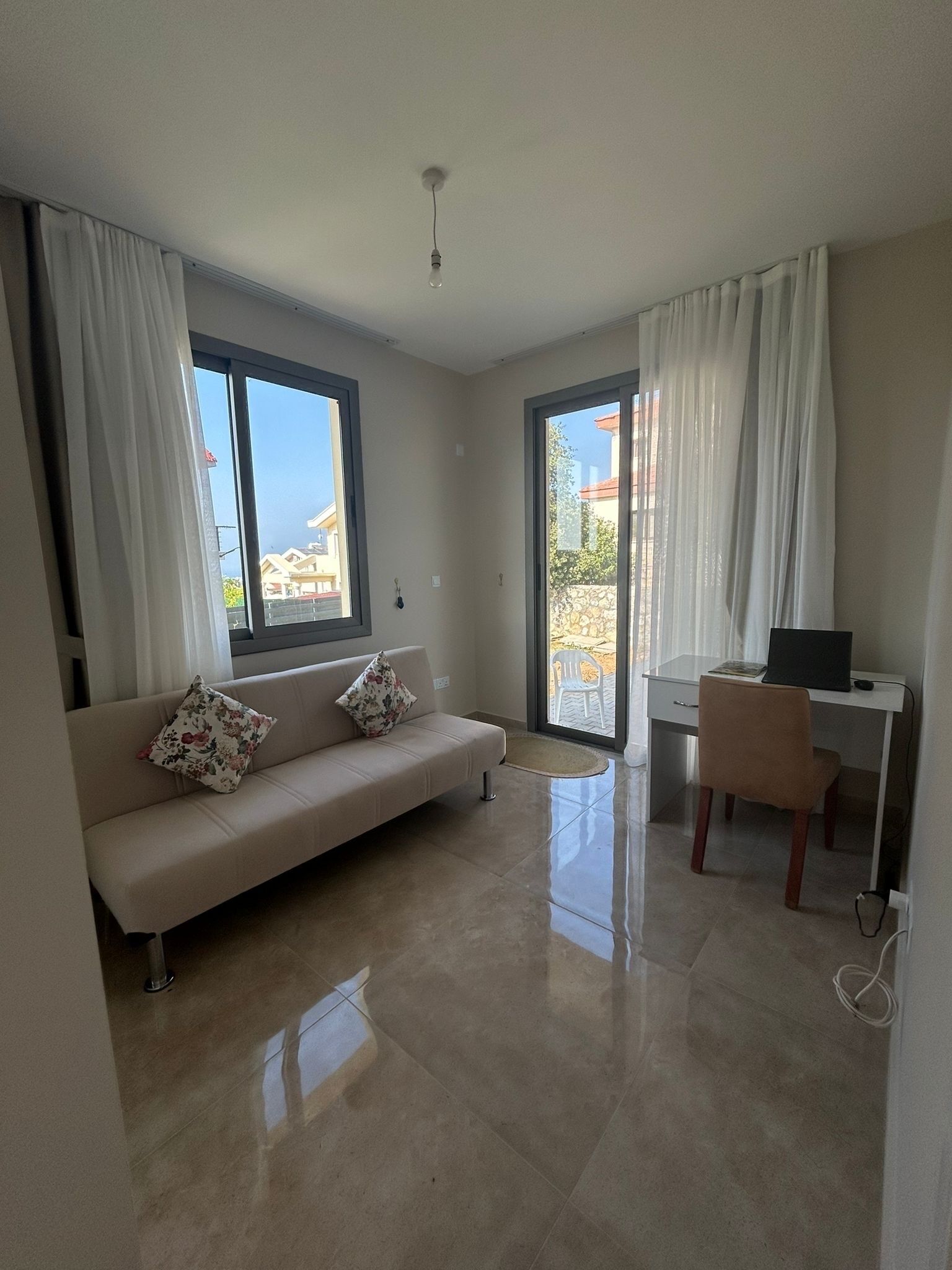 Beautiful Villa With Private Pool Sea & Mountain View, Full Amenities, Free Wifi - キプロス