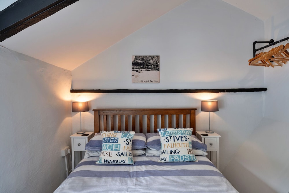 Finest Retreats | Porth Cottage - Mawgan Porth