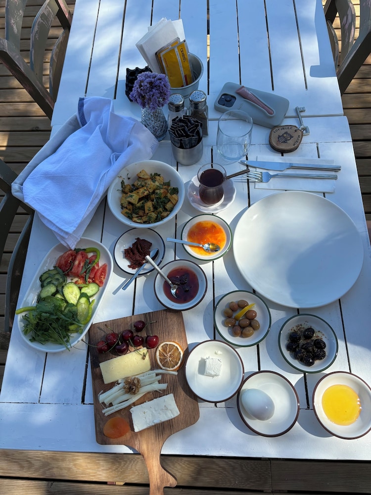 Latibulemarin - Ayvalık