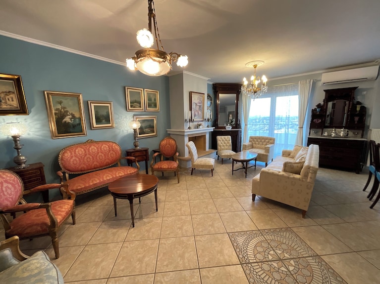 Luxury Penthouse Apartment With Pool Near To Int Airport Eleftherios Venizelos . - Milos