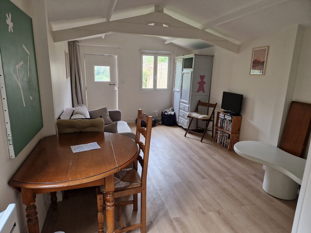 Studio 20m2 Avec Accès Jardin - Paris