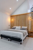 Villa de Luxo, varanda, vista para a montanha | 1 quarto, roupa hipoalergénica, edredões de penas 