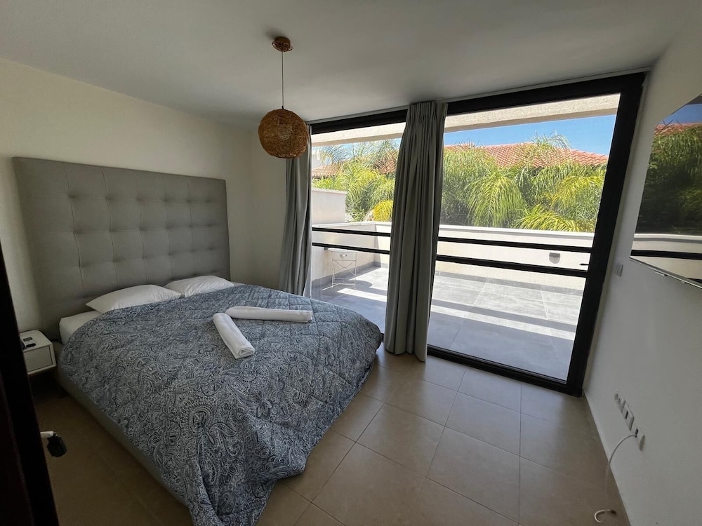 Super house ! Villa09 - Hod HaSharon | Vrbo