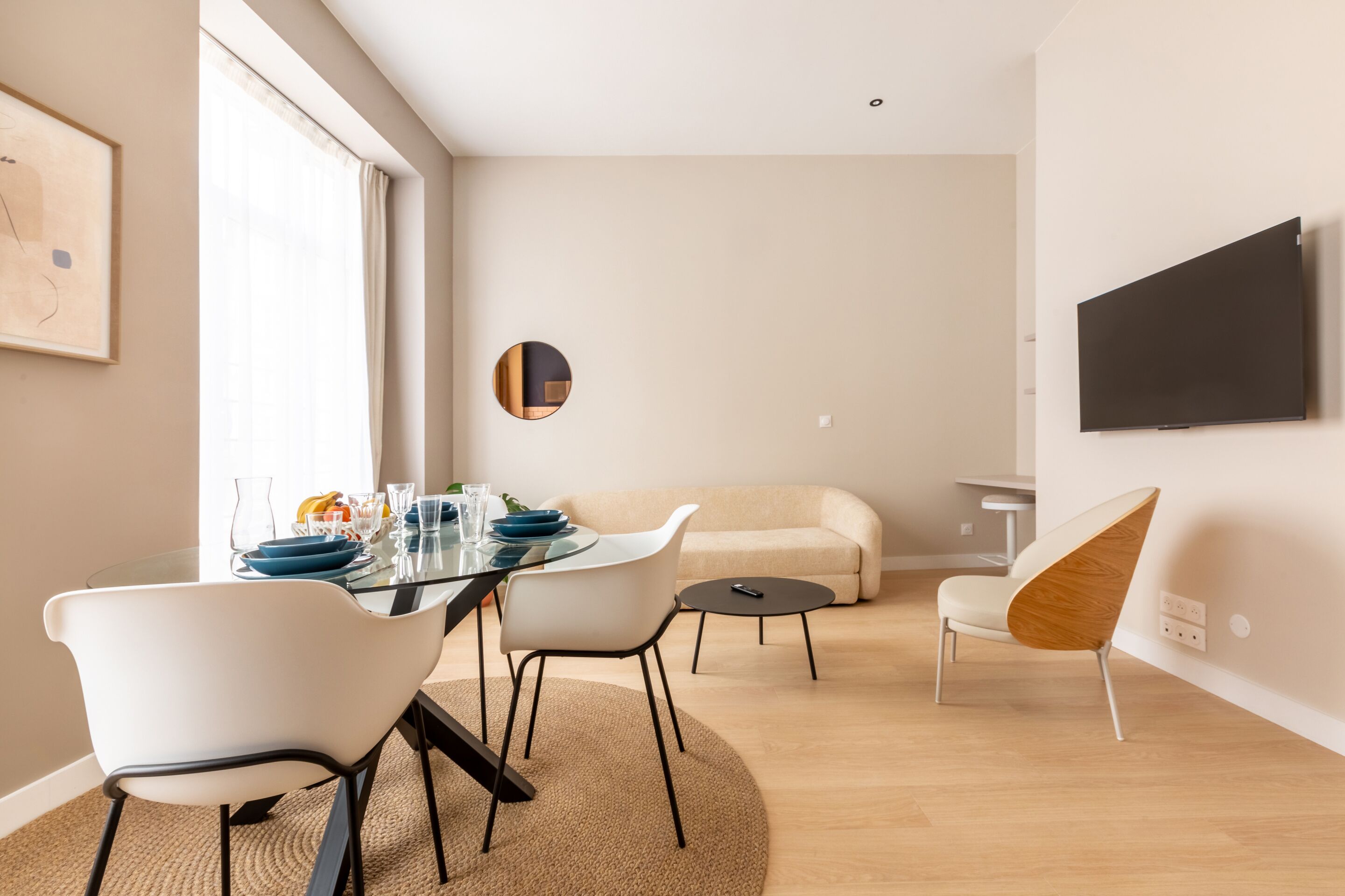 Apartment-le Saint-lazare-superior-ensuite With Shower-street View - Wasquehal