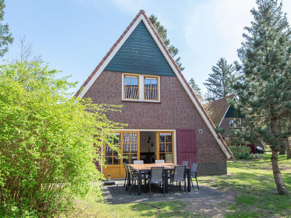 Restyled Holiday Home With Dishwasher, On A Holiday Park, 9 Km. From Breda - Breda