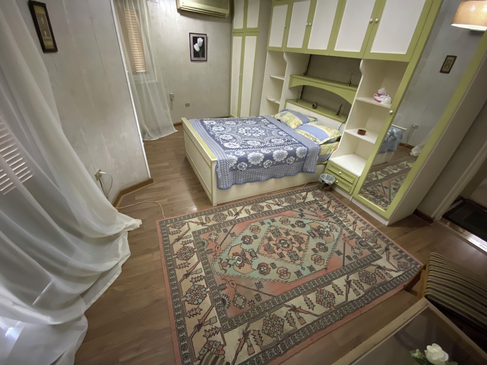 Soul Room Cozy With Balcony
Private Room, Shared Apartment - 이집트