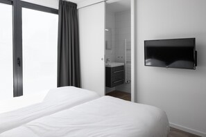 Villa | 4 quartos, com mobília individualizada, roupa de cama fornecida 