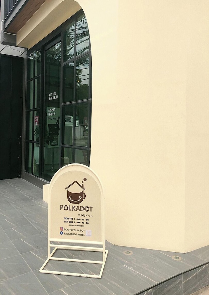Polkadot Cafe&hotel - Phitsanulok