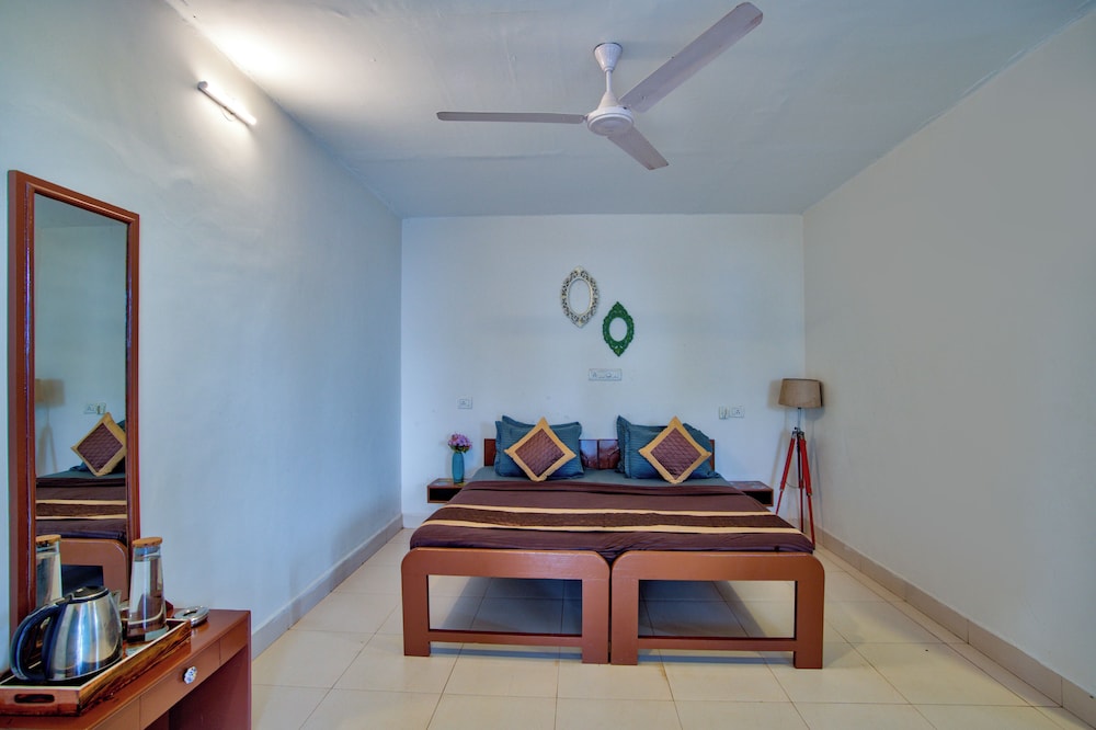 Papilio Beach Front Cottages - Goa