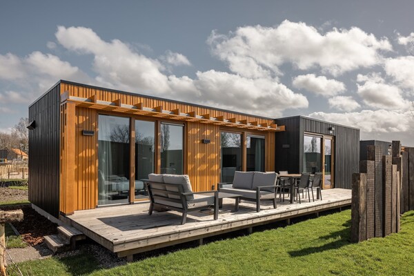 Lodge Near Brouwersdam & North Sea Beaches - Scharendijke