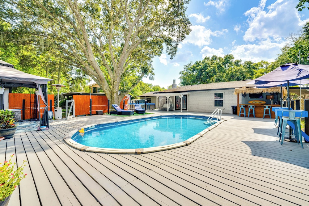 Spacious Tavares Home W/ Private Outdoor Oasis! - Kelly Park, Apopka