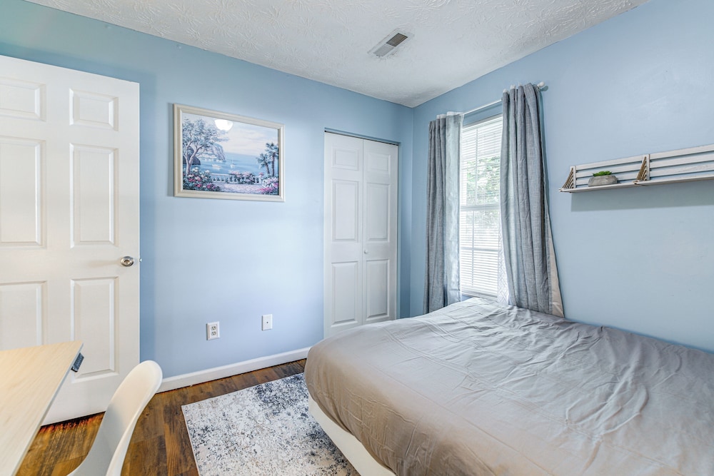 Knoxville Home W/ Sunroom ~ 9 Mi To Downtown! - Tennessee