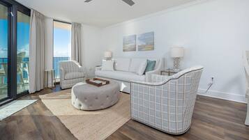 Apartamento em Condomínio Fechado, 2 quartos | Sala de estar