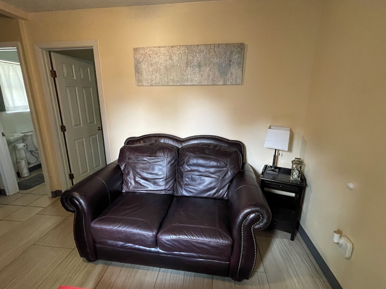 Cozy Cottage In Hattiesburg With Ac, Wifi - Hattiesburg, MS