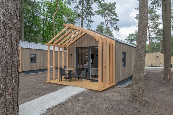 Nice Tiny House With Air Conditioning, On A Holiday Park, 12 Km. From Eindhoven - Limburg