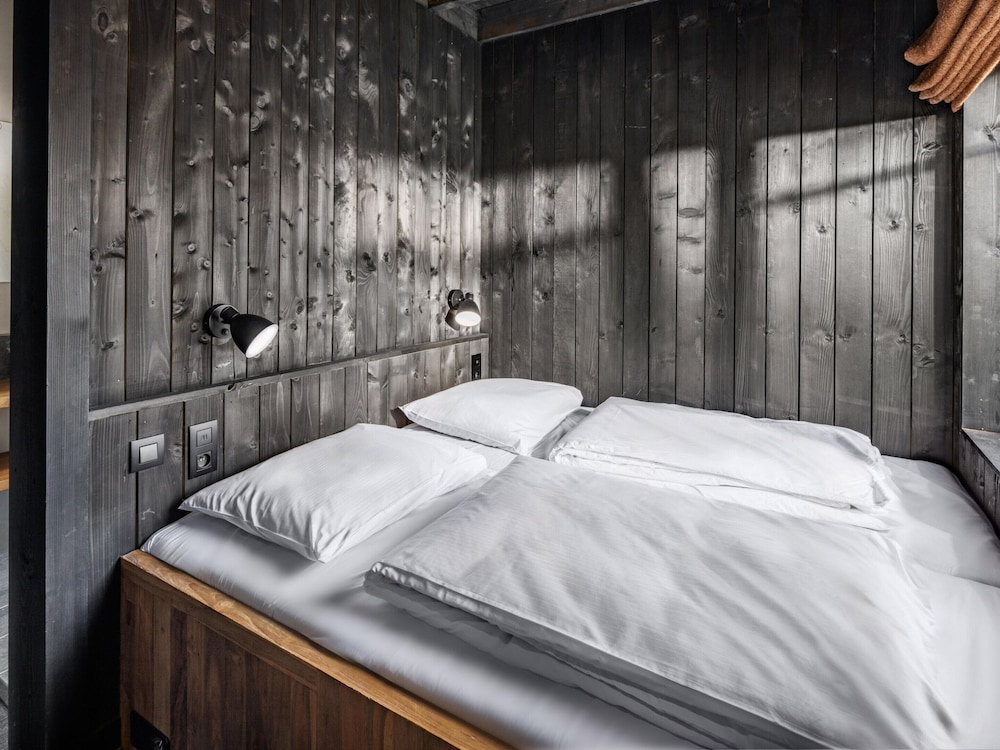 Nice Lodge With Sauna In A Natural Resort - Belgium