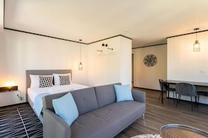 Roupa hipoalergénica, Wi-fi grátis, roupa de cama fornecida 