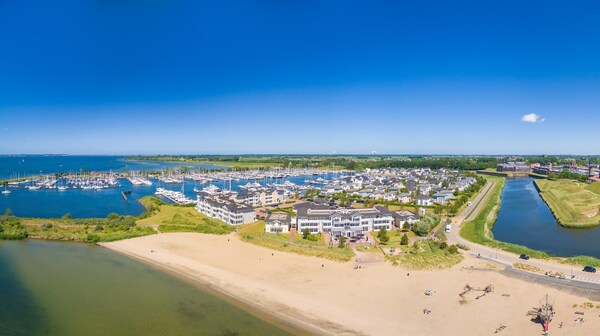 Luxury Suite With Air Conditioning, Near The Beach - Hellevoetsluis