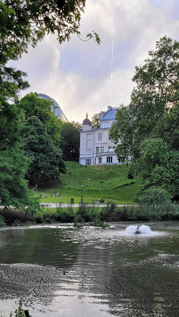 4-person Apartment With Terrace Next To Eu Commission And Schuman Station - Schaerbeek