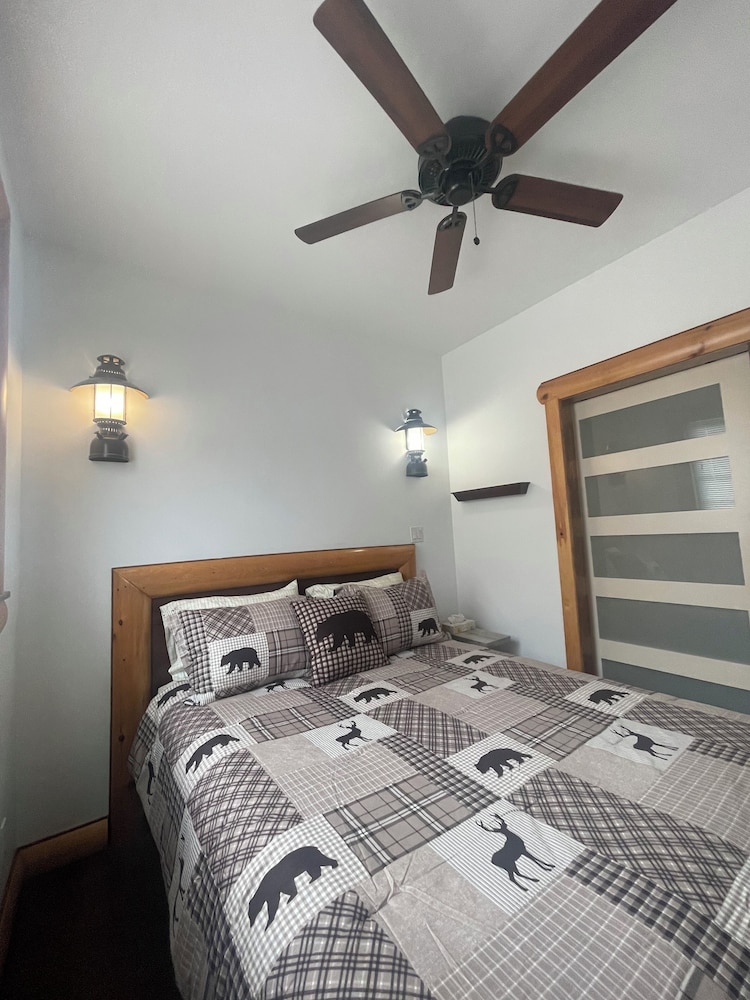 Sutherlands Lake Chalet, The Perfect Getaway From The Everyday! - Nova Scotia