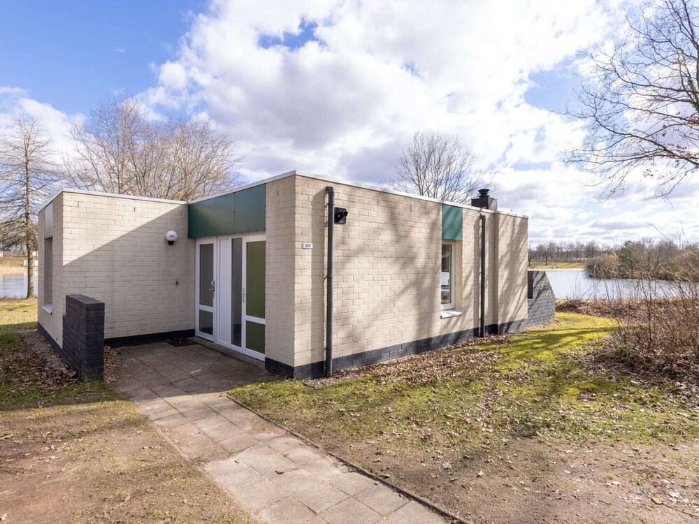Restyled Bungalow, Near The Hunebed Center - Drenthe