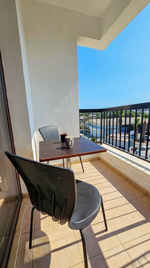 Apartamento Comfort, Vista para a cidade | Terraço/pátio interior