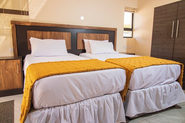 Fidelity Lodgings And Travel - Victoria Falls