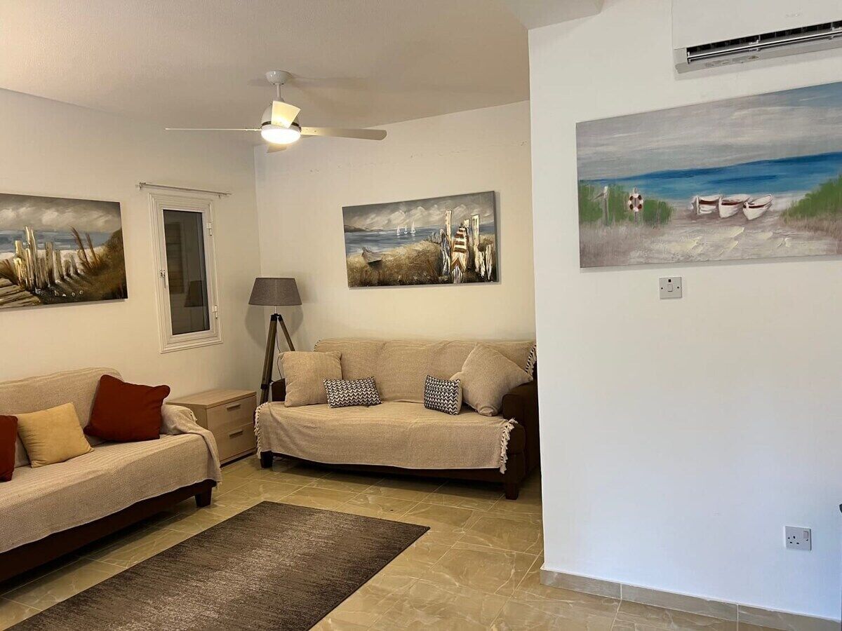 Regina Gardens - Spacious, 3br, Ground Floor Apart. With Huge Patio - Paphos