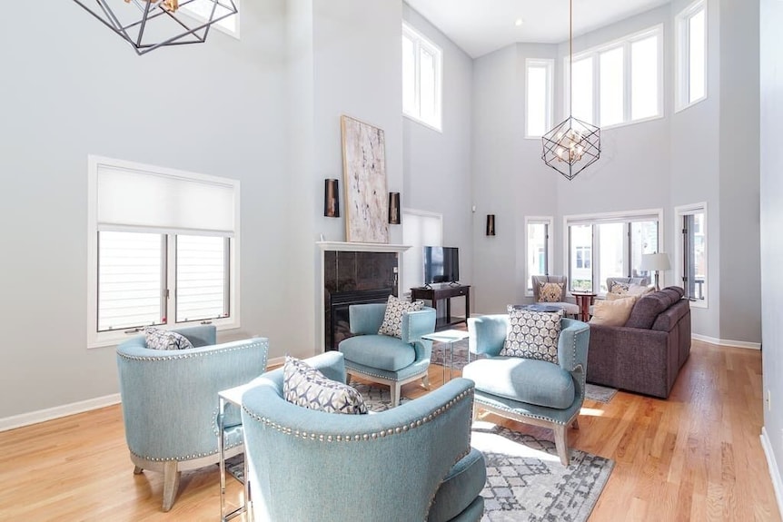 Eclectic, Stylish, And Cozy Milwaukee Unit! - Wisconsin