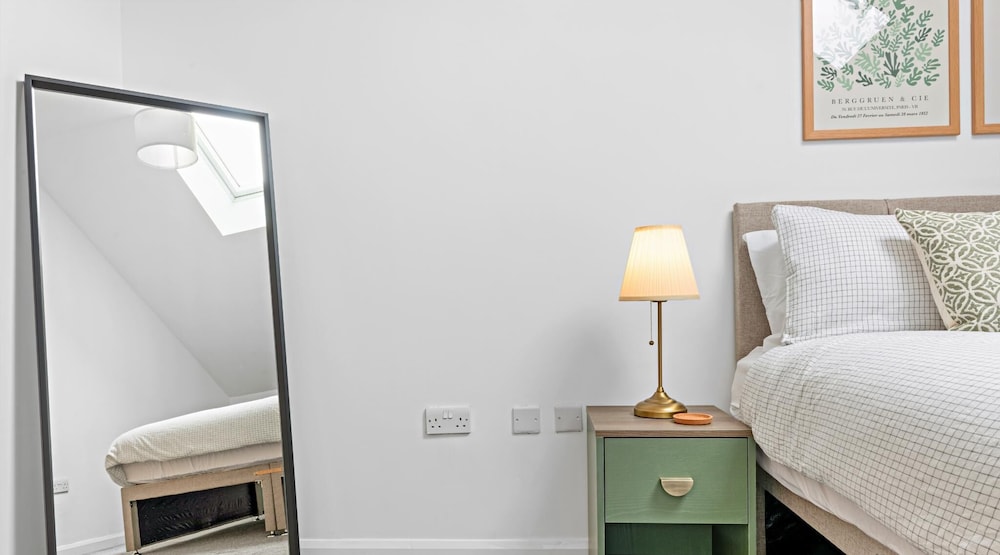 Charming Apartment | Free Parking And Wi-fi - Newark-on-Trent