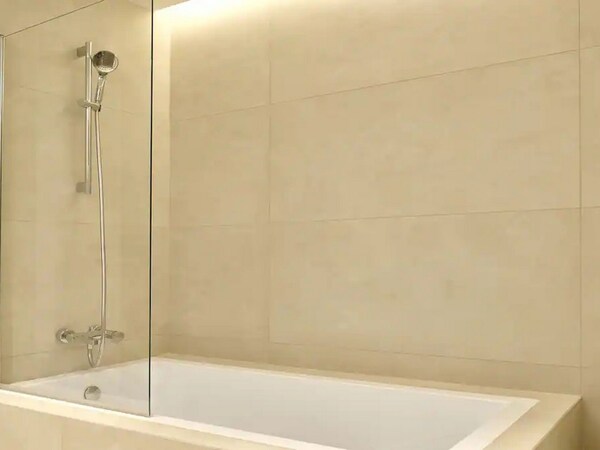 Ayia Napa Marina East Tower Suite - Ayia Napa