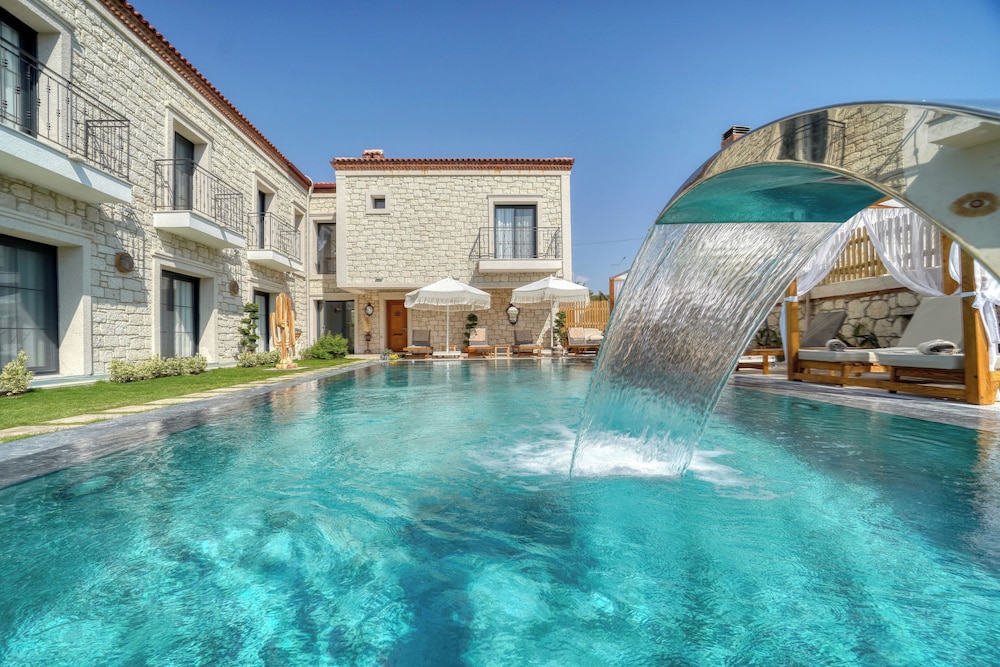 Zaena Hotel Alaçatı - Ilıca