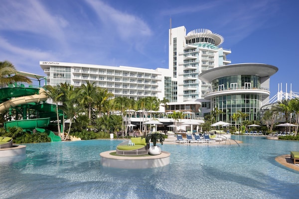 Pier Sixty-six (Pier 66) - Fort Lauderdale