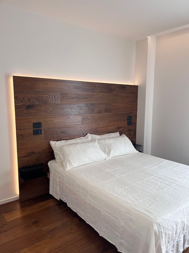 Wonderful Apartment, Independent, New, 900 Mt From The Historic Center. - Fano