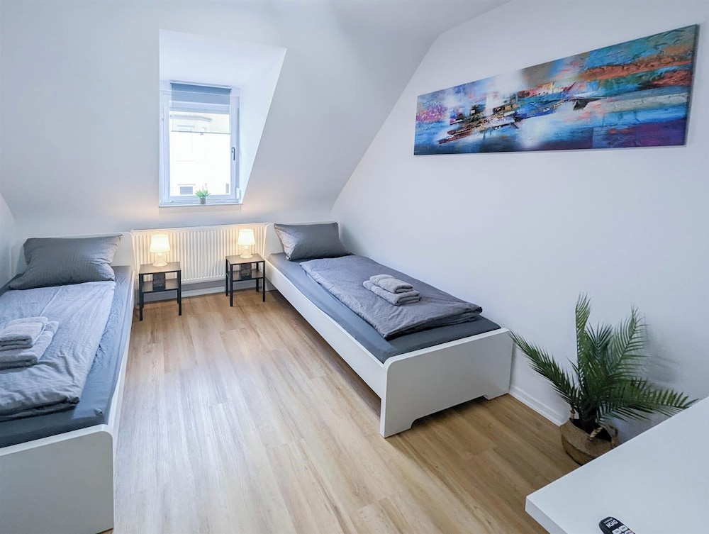 Alfa Stuttgart 3 Rooms 6 Beds Apartment Near Wasen - Fellbach