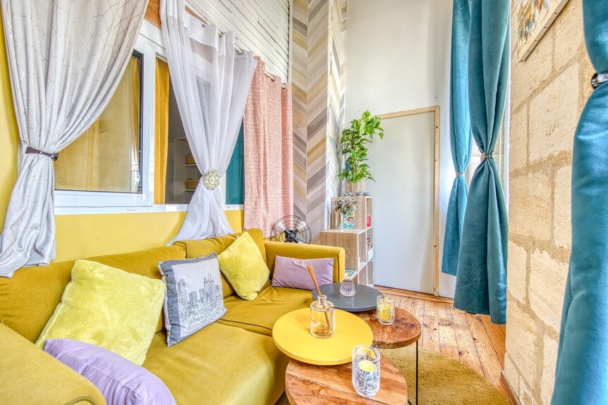 Dari Apartment Elegant Getaway In The Heart Of Bordeaux - Bordeaux