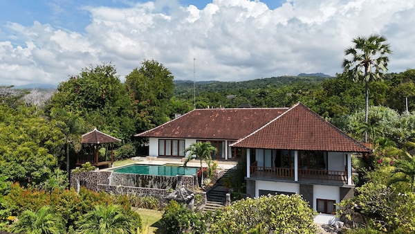 Ponjok Batu Residence - Bali