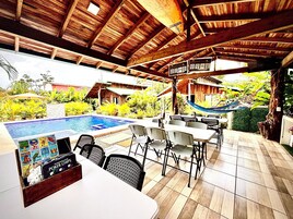 Cabana de Madeira Exclusiva | Terraço/pátio interior