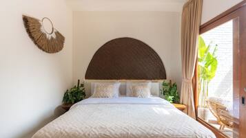 Vila premium, vista para a piscina | 2 quartos, roupas de cama premium