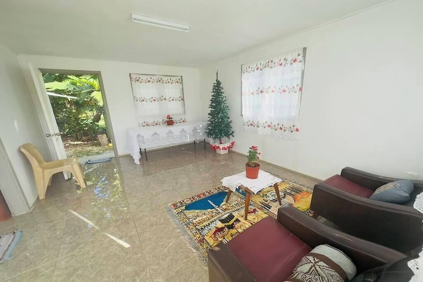 Your Very Own Private Cottage!! 10 Minutes Drive Into Town. - Tonga