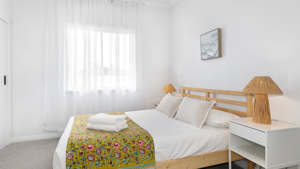 Fairbairn Family Beach Bungalow - Busselton