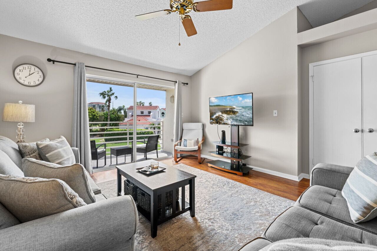 Mermaid Drive: Vista Verde East 240 - St. Petersburg, FL