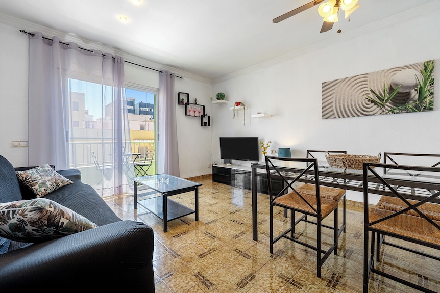 Apartamento 'Sant Carles' Con Vistas Al Mar, Balcón Y Wi-fi - Amposta