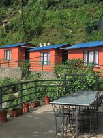 Quarto Duplo Lua de Mel | Casa de banho | Chinelos 