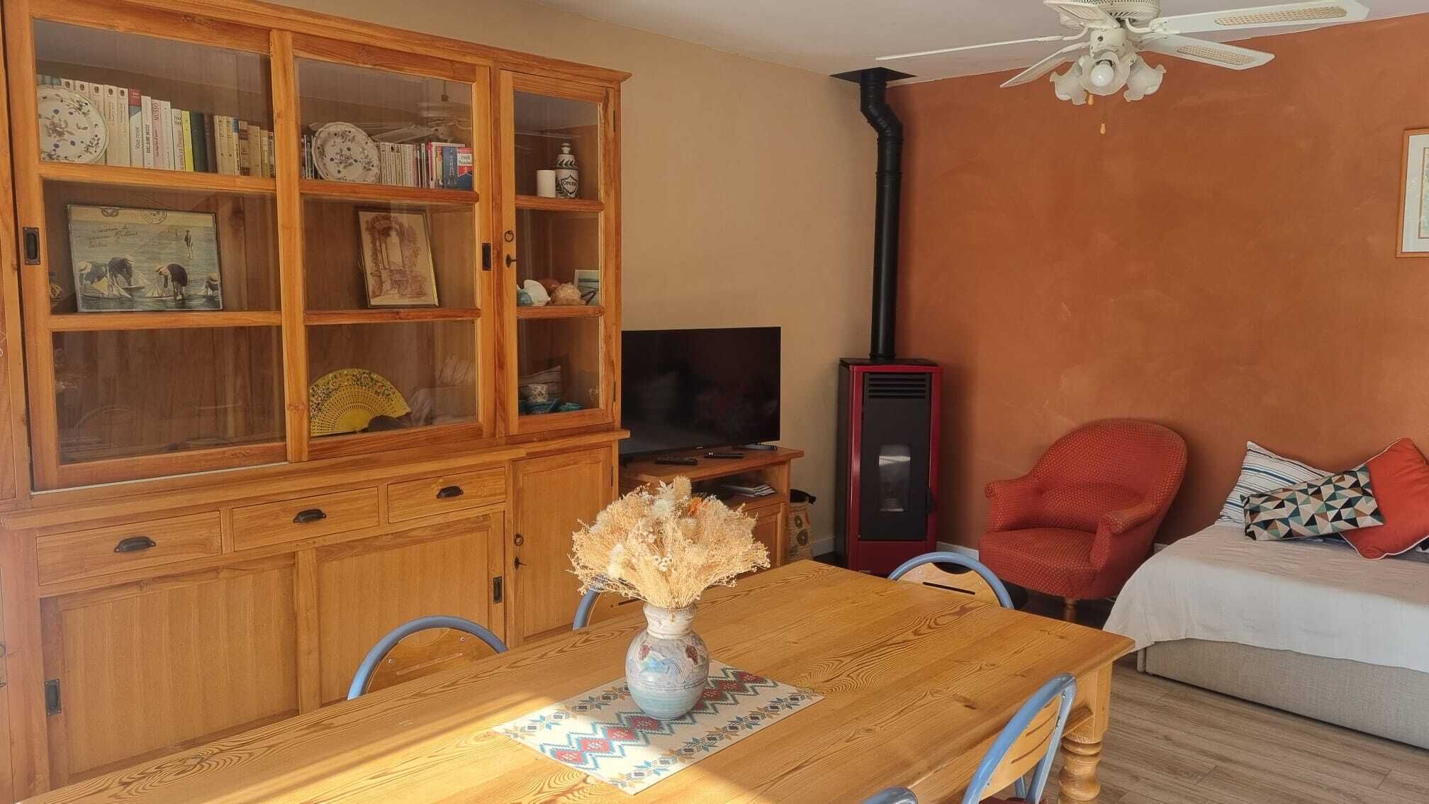 Maison à 3mn à Pied De La Plage Et Restaurants Et 5 Du Port Avec Commerces. - Le Pradet