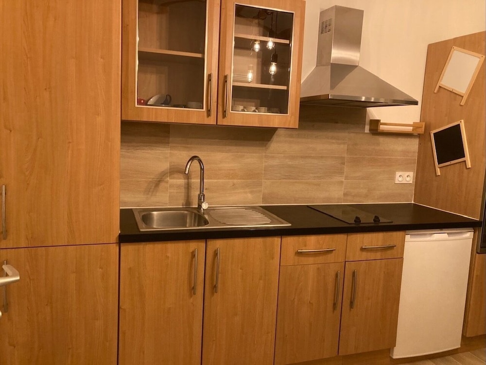 Cosy Studio (Tiny House), Parking, In Mougins Near Cannes. - Juan-les-Pins