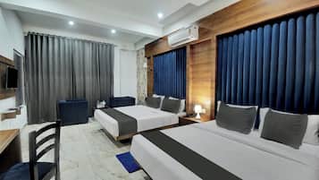 Quarto família | Roupas de cama premium, Wi-Fi de cortesia, roupa de cama