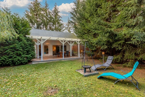 Ferienhaus Mit Terrasse Und Kaminofen In Parchim - Parchim