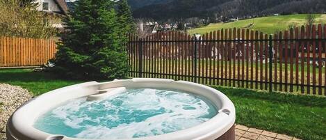 Banheira de hidromassagem